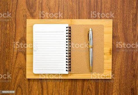 맹검액 공책 펜 우드에 배경기술 0명에 대한 스톡 사진 및 기타 이미지 0명 2015년 개인 장식품 Istock