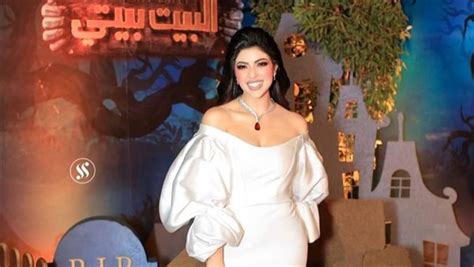 بفستان قصير ميرنا جميل تتألق بإطلالة ناعمة في أحدث ظهور لها