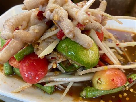 แซ่บ สุด สาก ตำตีนไก่รึเหลาตีนไก่เราก็มีนะ แซ่บๆๆๆ🌶🌶😋😋