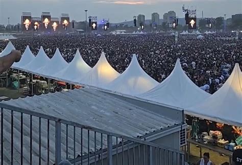 Marko Perković Thompson Nosi Majicu Posvećenu Ustaškom Teroristi Evo O čemu Je Reč Blic