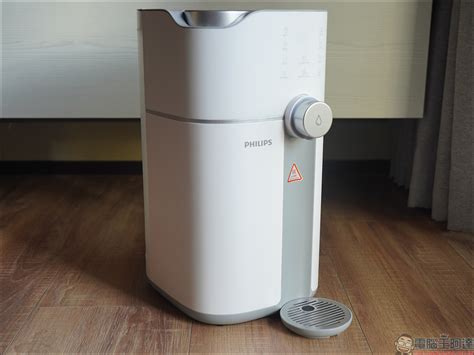 飛利浦 Philips ADD6910 RO純淨智慧飲水機開箱免安裝UV 殺菌3 秒瞬熱出水直接喝比煮沸更安心 電腦王阿達