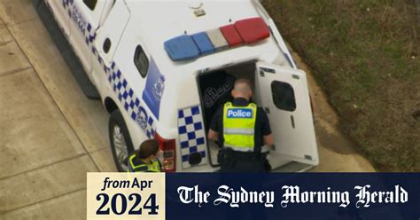 Video Two People Arrested After Victoria Police Chase