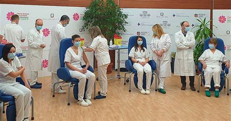 Vaccino Covid Ecco Il Modulo Per Il Consenso Il Fatto Quotidiano