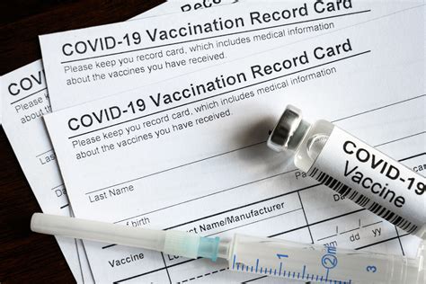 Estados Unidos Y Europa Aprueban Vacunas Distintas Contra ómicron