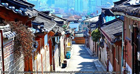 หมู่บ้านบุกชอนฮันอก Bukchon Hanok Village คู่มือเที่ยวเกาหลีด้วย
