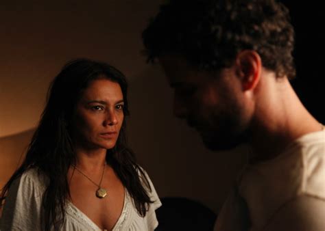 Órfãos Do Eldorado Cenas De Cinema Crítica Streaming E Vod