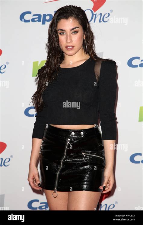 102 7 Kiis Fms Jingle Ball 2017 Arrivals Featuring Lauren Jauregui Where Los Angeles