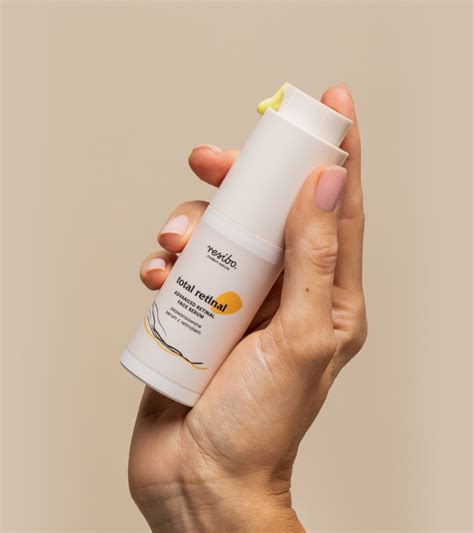 Total Retinal Advanced Retinal Face Serum