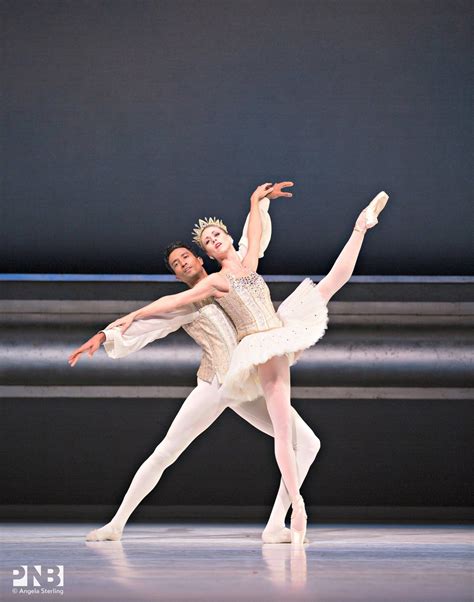 Pacific Northwest Ballets Lesley Rausch And Karel Cruz In Diamonds