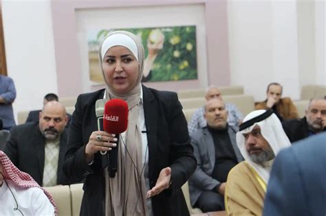 النائب ميادة شريم تترأس جاهة صلح بين 3 عشائر صور
