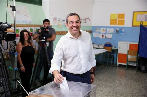 Yunanistan ın ana muhalefet lideri Çipras istifa etti
