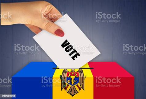 몰도바투표 함에서 투표에 선거 Legislative Election에 대한 스톡 사진 및 기타 이미지 Legislative