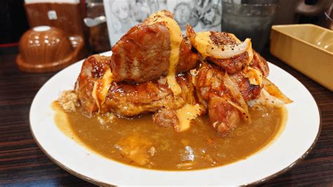 「ドカ食いダイスキ！もちづきさん」コラボでcoco壱番屋に現れた「ホロ肉ドカンとbbqカレーlevel4」を食べてきた