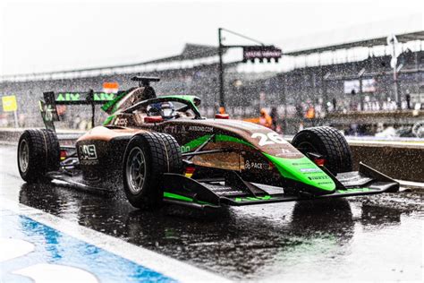 เติ้น” ทัศนพล อินทรภูวศักดิ์ลุยศึก Fia Formula 3 Championship 2024