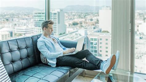 How To Check Your Visa And Application Status PocketLegal