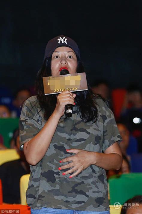 47歲的國際名模瞿穎近照曝光，難道沒有ps就真的認不出來嗎？ 每日頭條