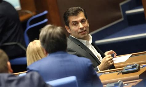 „Декларация пътеводна звезда“ ПП ще гласуват и за Наталия Киселова ако БСП подпише за