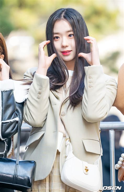 [사진]트리플에스 김채연 사랑스러운 볼하트
