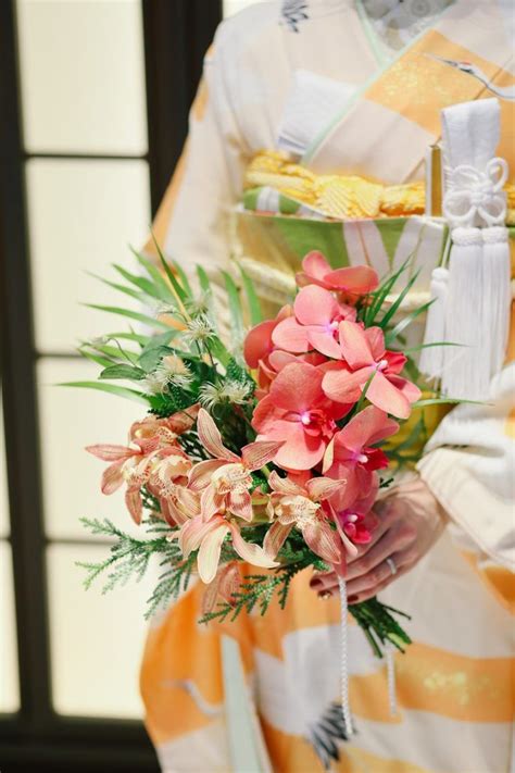 和装婚に！ヘッドドレスやブーケのおしゃれなアイディア12選 Arch Daysブーケ 和装 Wedding Arch Days