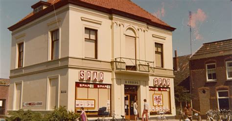 Ben Ebbers Kan Op Zijn Transportfiets Amper Over De Volle Mand Kijken Lingewaard De
