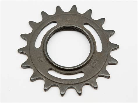 Modifying A Modern Track Sprocket To Fit An Old Torpedo Hub