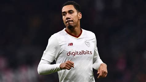Il Rinnovo Di Smalling E Tre Giocatori In Uscita Il Mercato Della Roma
