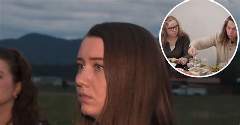 Sister Wives Robyns Daughter Cries Over Sibling Estrangement In