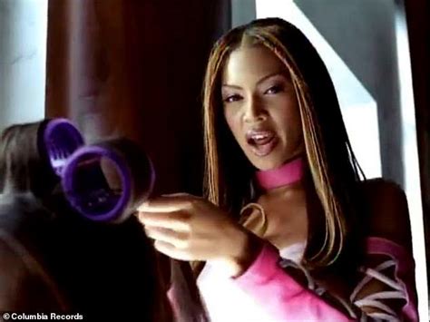 Beyonce Shares Snaps Of Herself And Blue Ivy Getting Hair Done