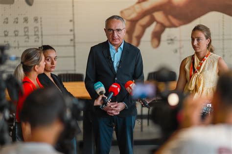 Btu • ბიზნესისა და ტექნოლოგიების უნივერსიტეტი 🌟 ბავშვთა დაცვის საერთაშორისო დღეს ბიზნესისა და