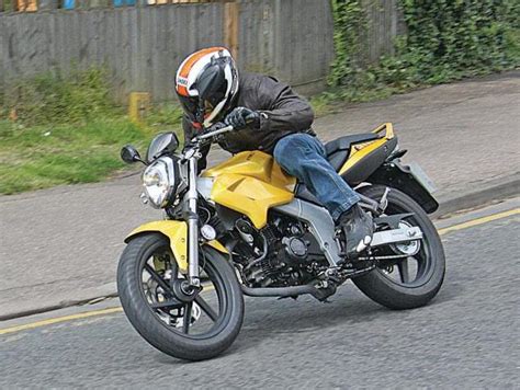 Kymco KR Naked 125 Ridden