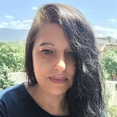 Още В Още от деня ви питаме По данни на Евростат за бедността България е на второ място в