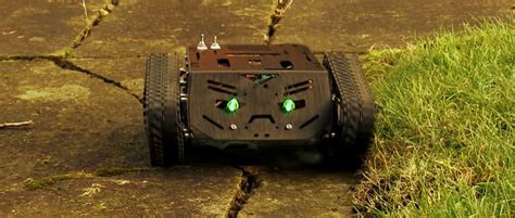 Devastator Raspberry Pi Als Robuster Minipanzer Titel Der Website