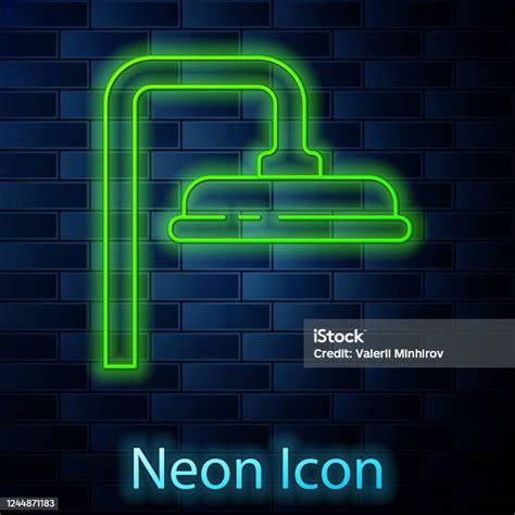 빛나는 네온 라인 샤워 헤드 벽돌 벽 배경에 고립 된 아이콘을 흐르는 물 방울 벡터 일러스트레이션 가정의 방에 대한 스톡 벡터 아트 및 기타 이미지 Istock