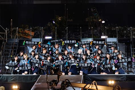 櫻坂46のライブでしか味わえない快感をもたらすものとは？「4thアニラ」からその正体を紐解く｜Bezzy[ベジー]｜アーティストをもっと好きになるエンタメメディア