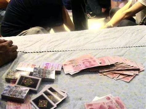 炸金花3个a图片大全 金花三个a图片 三个a图片金花图片 大山谷图库