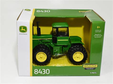 132 John Deere 8430 4wd Tractor With Duals Daltons Farm Toys