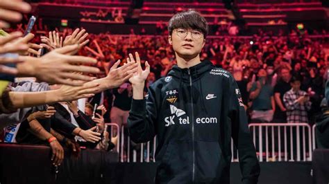 Faker Dreams Of Being The Most Popular Kid From High School One Esports