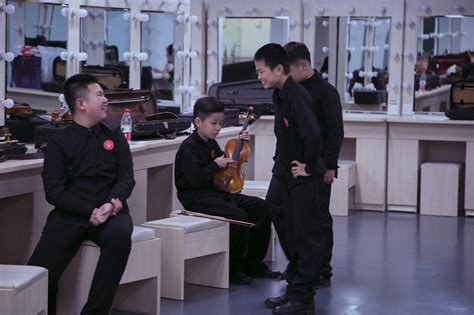 仲夏夜的乐章”山东省会大剧院青少年交响乐团blink经纬 站酷zcool