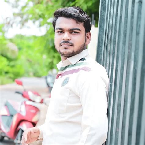 𝐀𝐀𝐃𝐈𝐋 𝐒𝐀𝐘𝐘𝐀𝐃 Aadil Sayed 29 On Threads