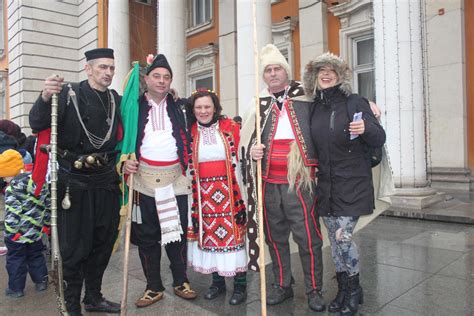 „Бронзова маска“ за с. Брежани, махала Горна от Сурва – гр. Перник ...