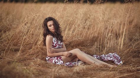 Wallpaper Sunlight Women Outdoors Model Depth Of Field Long Hair