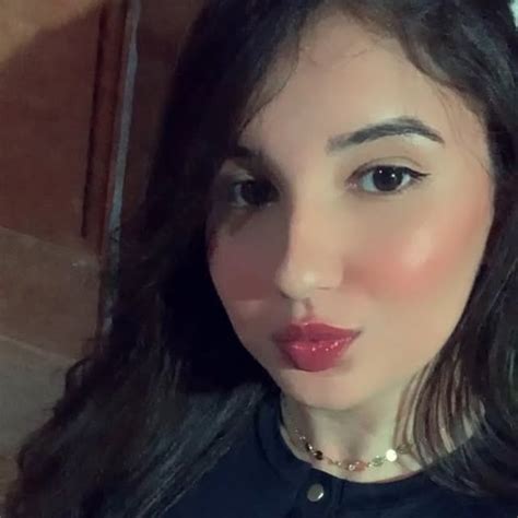 Josiane Josy Oliveira72 • Threads Say More