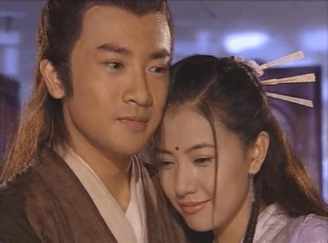 黄药师喜欢梅超风？《射雕》中的这段师徒之情真的演变成了恋人吗金庸