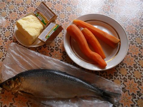 На завтрак бутерброды с икрой Икру готовим сами Съедается так же