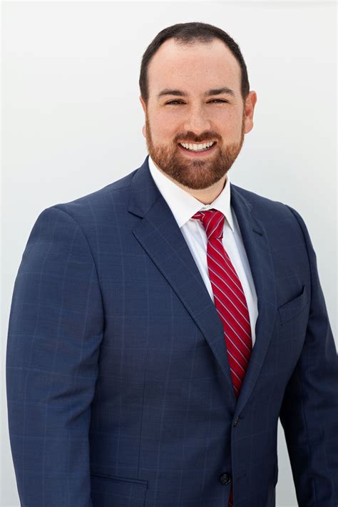 Twenty One Lawyers To Receive Florida Bar Pro Bono Service Awards