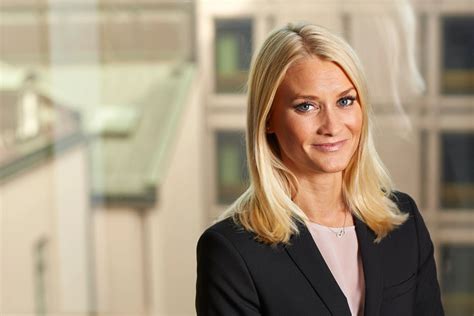 Mie Holstad Norges Bank Το χαρτοφυλάκιο ακινήτων πρέπει να προσαρμοστεί στο στόχο μηδενικών