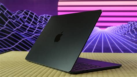 Macbook Air M Apple Verbaut Wieder Eine Schnelle Ssd Im Basismodell Golem De