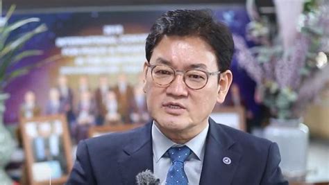 아태협 회장 경기도 대북사업비 7억 횡령 룸살롱 가고 빚 갚는데 써