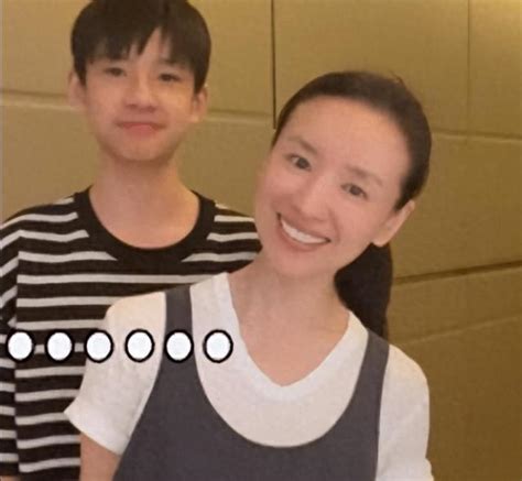 董潔停工陪兒子，14歲頂頂長相神似梁朝偉，10年時間父母終於破冰 每日頭條