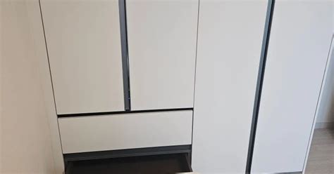 제시간에 도착하여주셨고 친절하게 작업상담및 5분정도 오셔서 꼼꼼하게 진행해주셨고 합리적인비용에 새집증후군예방작업도 추가로 진행했네요가구 서랍도 탈거한후 작업하셨네요작업